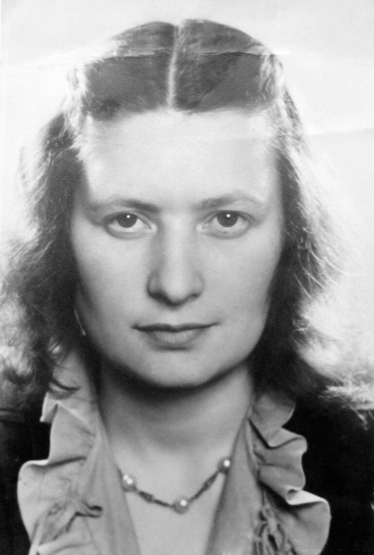 Kitty Williams - Institute for Holocaust Education